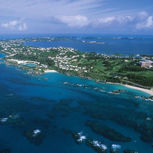 Planning Your Bermuda Vacation: Should You Fly or Cruise?